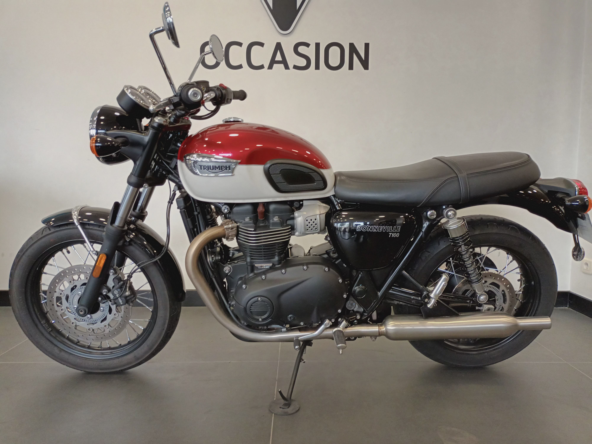Moto TRIUMPH Bonneville T100 A2 occasion